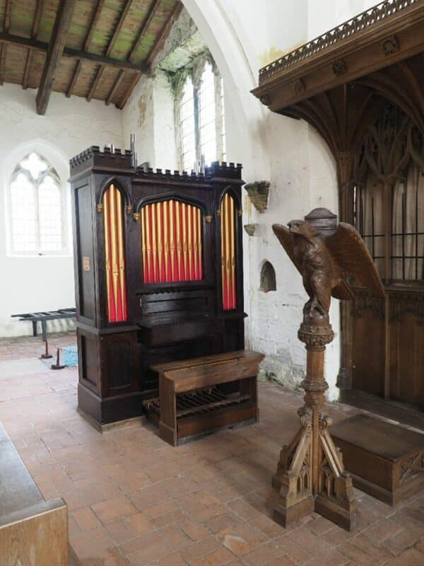Welwick, Church of Saint Mary – de Orgelsite | orgelsite.nl