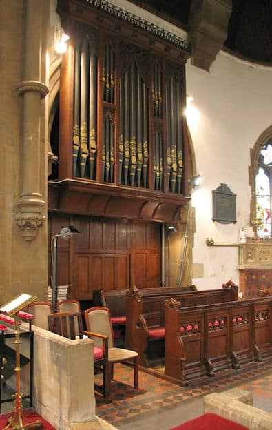 London-Hanworth, Church of Saint George aan de Castle Way – de ...