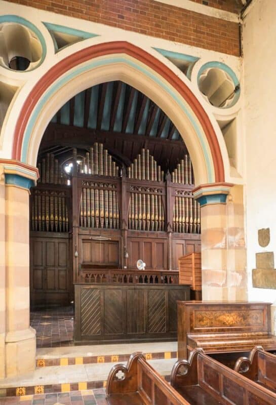 London-Tottenham, Church of All Hallows – de Orgelsite | orgelsite.nl