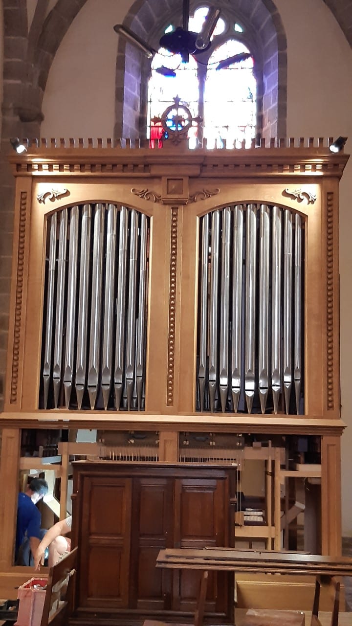 Parthenay, Église Saint-Laurent – de Orgelsite | orgelsite.nl