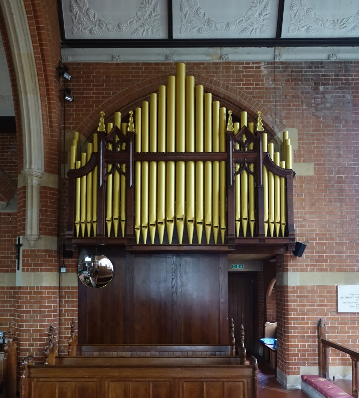 Tadworth, Church of the Good Shepherd – de Orgelsite | orgelsite.nl